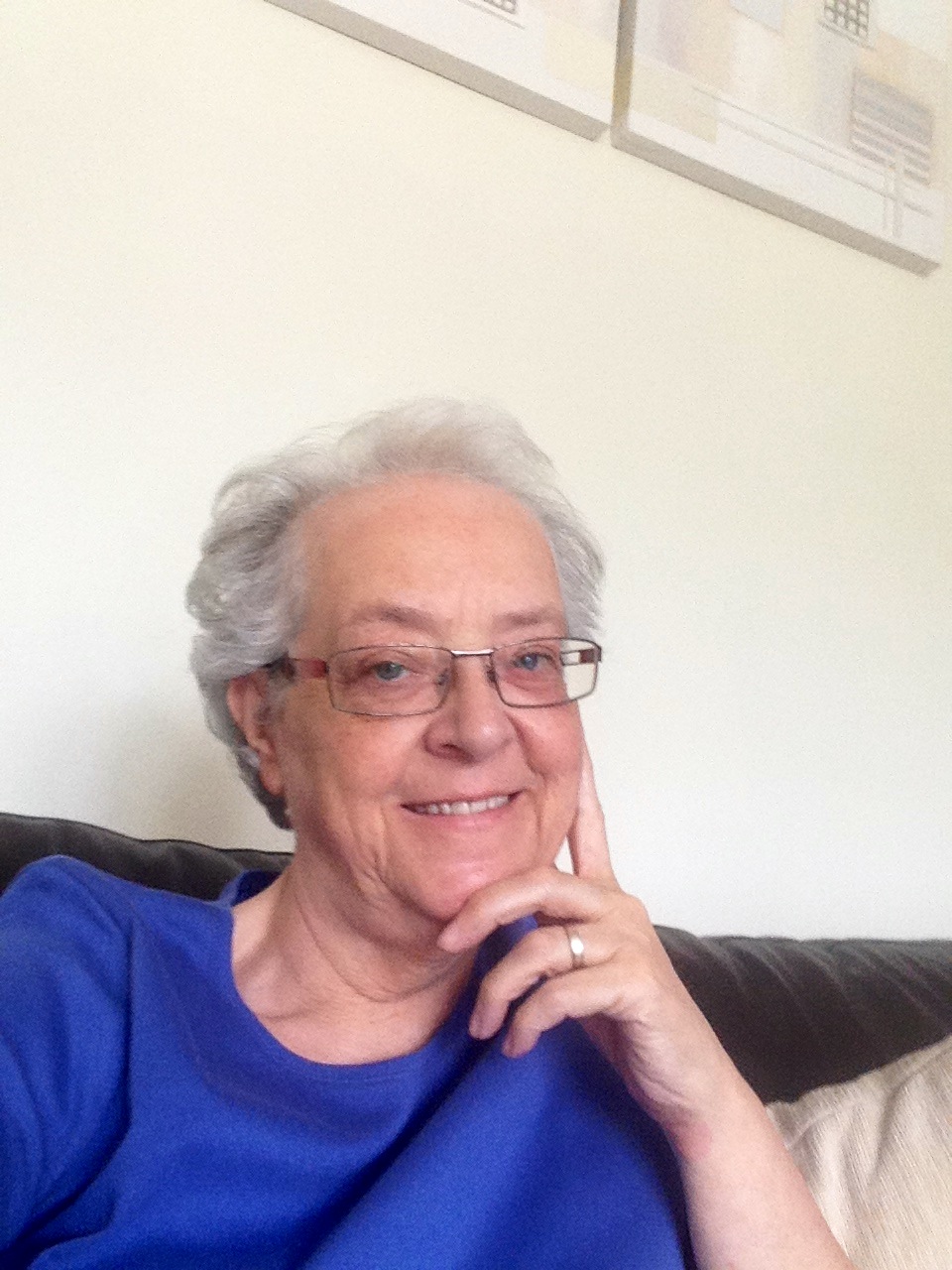 Joan Ward (BA MBA FIScT) Bio – SDF – Staff development Forum